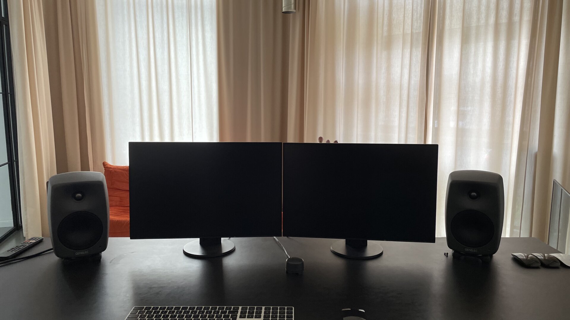 Editing Suites - S EC